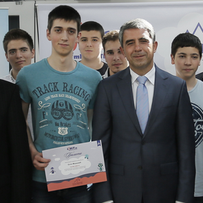 CodeIT излъчи финалистите за сезон 2015-2016 – TechNews.bg